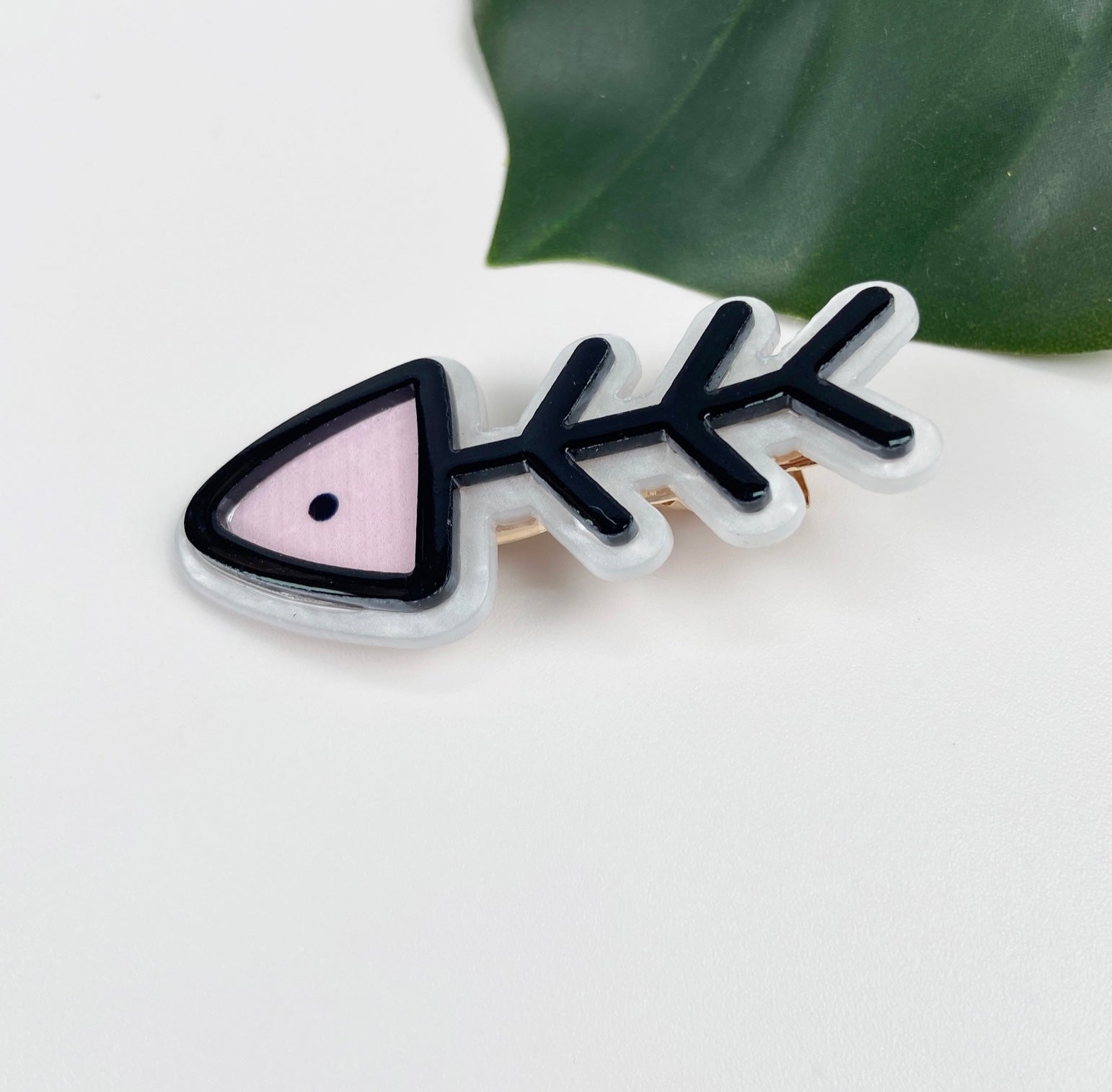 Cartoon Pink Fishbone Duckbill HairClip – Blank Canvas Showroom
